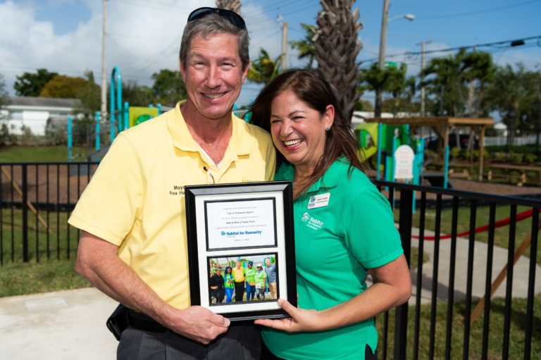 Habitat for Humanity dedicates the Bob and Sherry Taylor Park ...